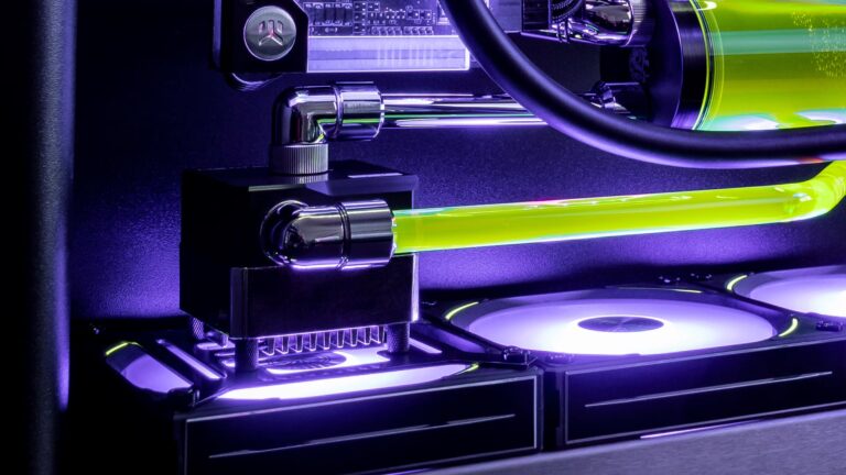 Custom loop design: pump, radiator, and optimal flow